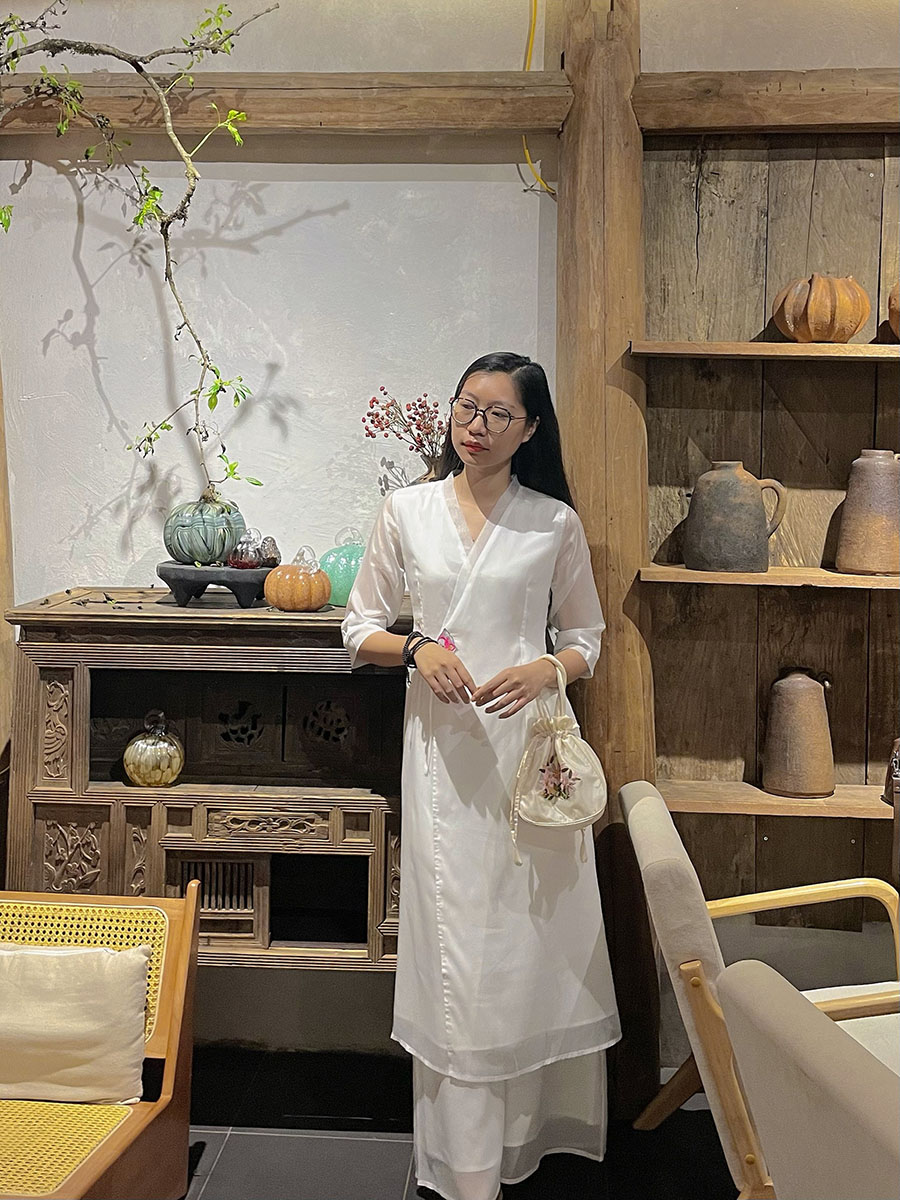 5 tiêu chí chọn trang phục ngồi thiền chuẩn mực cho người mới bắt đầu